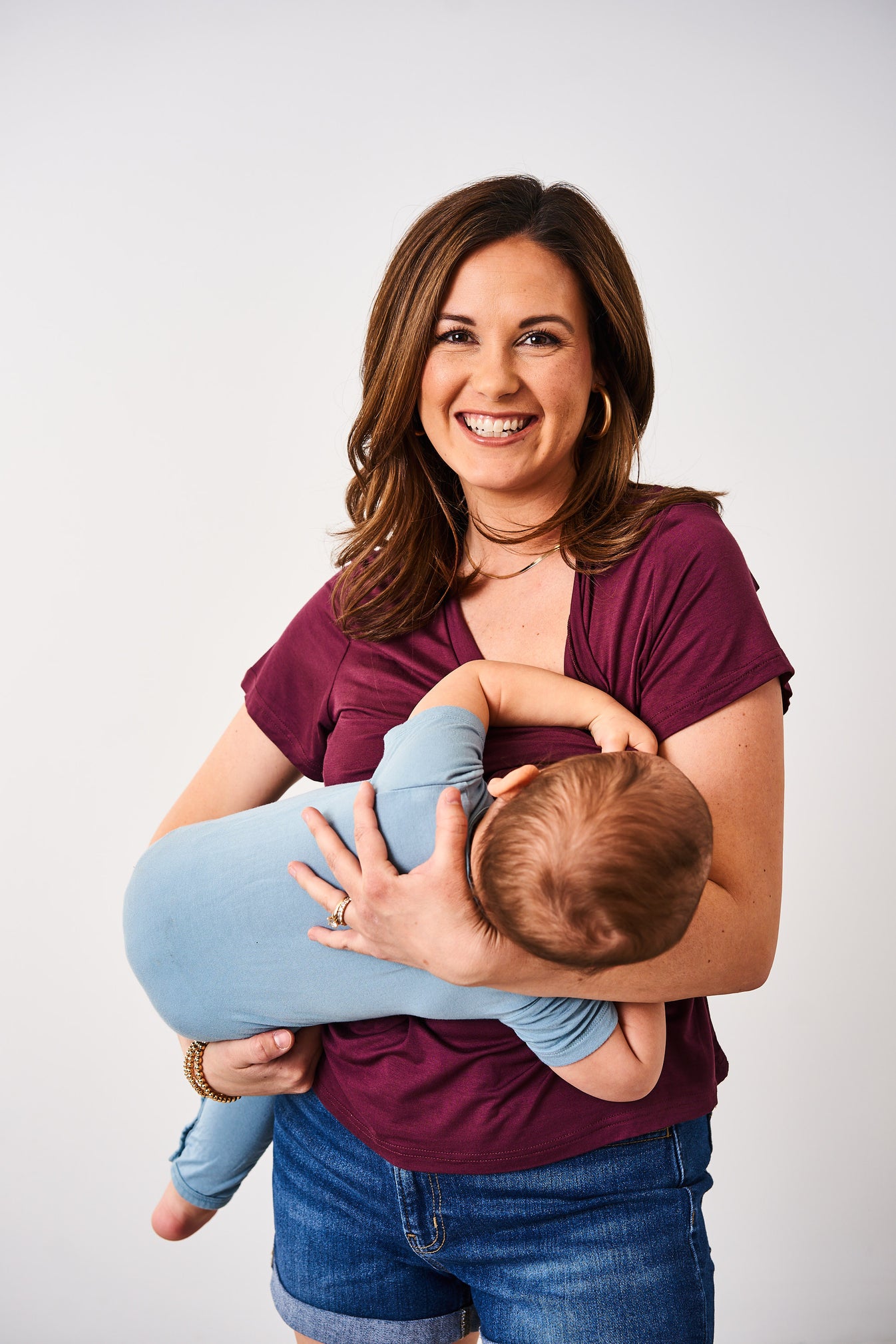 Latched Mama Go-To V-Neck Nursing Tee
